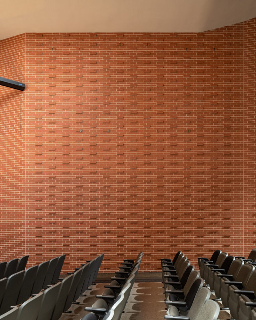 Garvey Center Auditorium - QUAD Construction